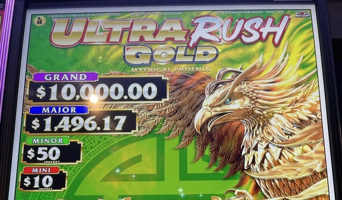 Ultra Rush Gold Mythical Phoenix: Gold Symbols Up the Hold and Spin ...